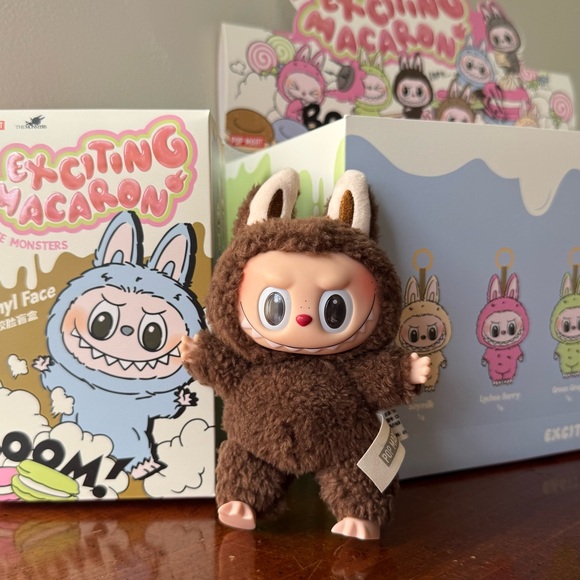 POP MART | Accessories | Authentic Brand New Popmart Secret Labubu ...